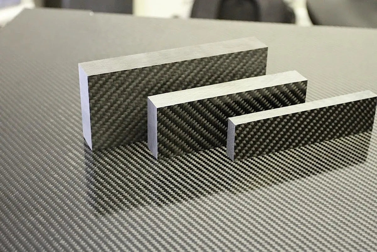 Carbon Fiber – THE LOUIE BRAND